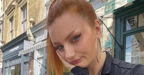 Woman Makes Thousands With Kinky Pictures But Not How You Think