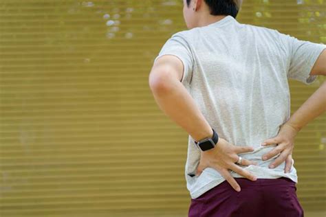 4 Symptoms That Lumbar Spinal Decompression Can Help Improve Victory