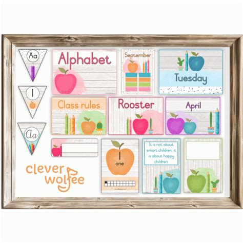 Class Theme School Clever Wolfee