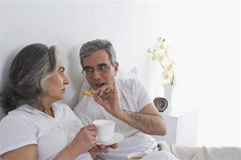 Between The Sheets This Is The Age Women Have The Best Sex Of Their Lives Hindustan Times