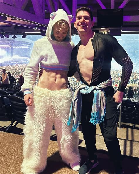 Eric Angelo Ericcommando • Instagram Photos And Videos