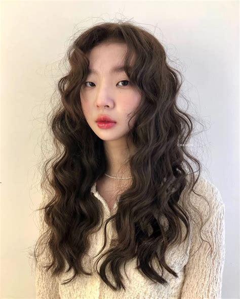 차홍아르더 도산점 실장 강건호 긴머리웨이브 긴머리펌 On Instagram “🔹 차홍아르더강건호 🔹⠀⠀ 요즘 가장 한핫 제 시그니처 스타… Long Hair Perm