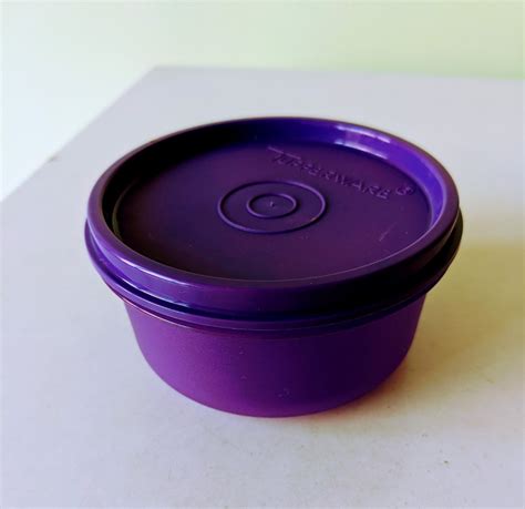 Tupperware Small Round Containers Furniture And Home Living Kitchenware And Tableware Food