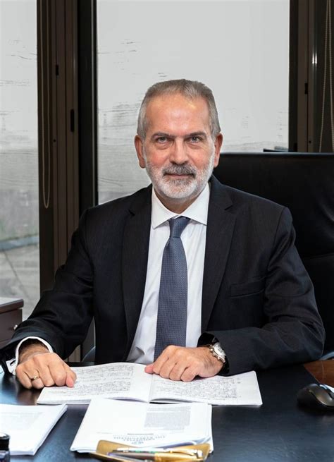 Τα πρώτα ονόματα που «ακούγονται για την υπηρεσιακή κυβέρνηση Φαβορί