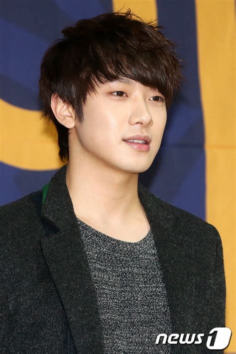 최민환 성매매한 적 없어묶은 지 오래됐다 직접 부인 뉴스1