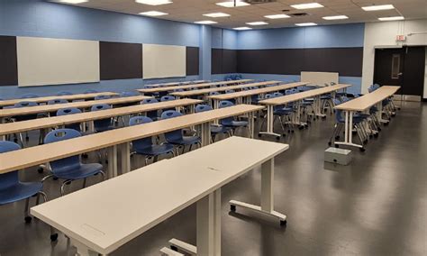 Eph 204 Classrooms At Toronto Metropolitan University Toronto Metropolitan University Tmu