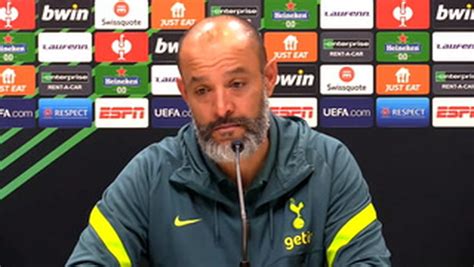 Adele Is Tottenham Fan Who Proudly Displayed Her North London Roots On