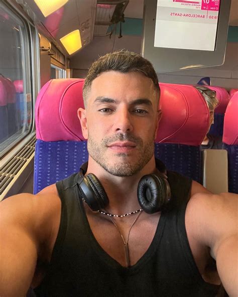 Ignacio Pérez Rey Igperey Hey Big Fella