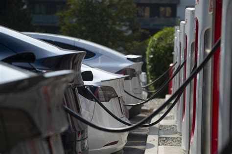 is it safe to use level 3 charging for a plug in hybrid electric
