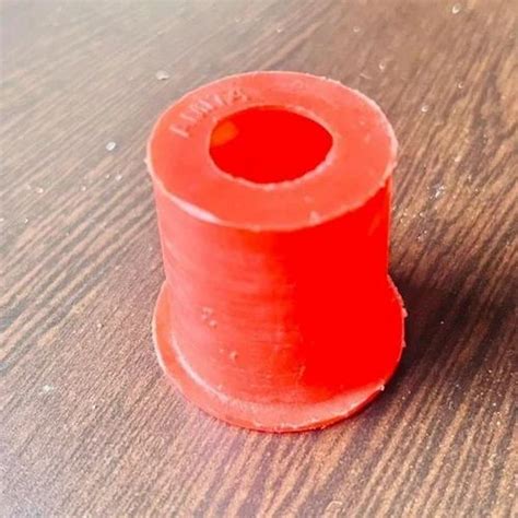 Rubber 32mm Red Tapper Rebar Cap For Gas Pipe Head Type Round At Rs