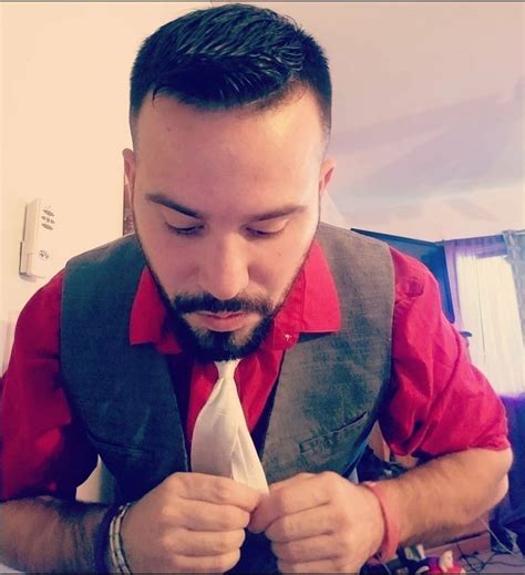 Daddys Getting Ready For Work Scrolller