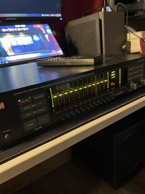 Bsr 4000xr Eq And Spectrum Analyzer Reverb