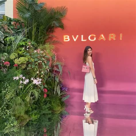 Francesca Corsetti Francesca Corsetti • Threads Say More