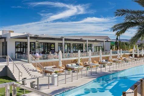 Daybed Reservations Palm Springs Surf Club