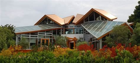 A Closer Look At Frank Gehrys House Goha