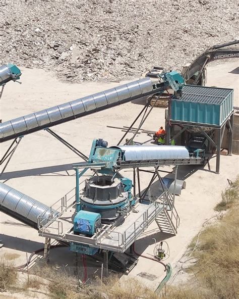 Installation Fixe De Concassage Et De Criblage Constmach