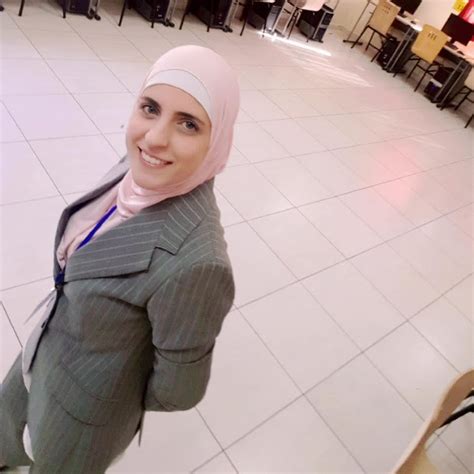 مس نجود علم ينتفع به Youtube
