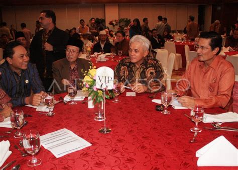 Alumni Itb Antara Foto