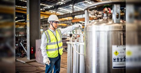 Indian Oil To Convert 50 Per Cent Of Its Refineries Hydrogen Use To