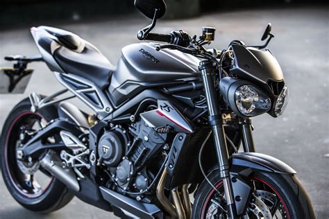 Motorrad Vergleich Triumph Street Triple 765 Moto2 Edition 2023 Vs