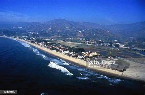 Malibu Colony Photos And Premium High Res Pictures Getty Images