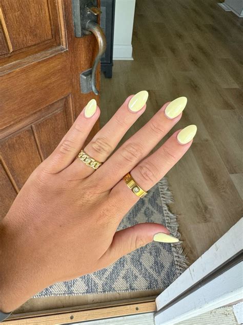 Yellow Nails 💛💛 In 2025 Yellow Nails Acrylic Nails Nail Colors