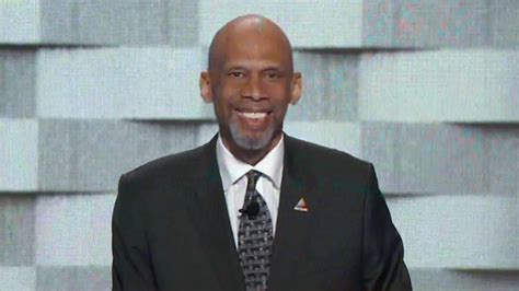 Kareem Abdul Jabbar Criticizes Donald Trump At Dnc Abc7 San Francisco