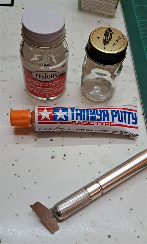 Make Your Own Zimmerit With Tamiya Gray Putty And Testors Liquid Cement