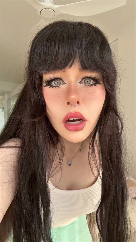 Lara Rose Birch Llararosee • Instagram Photos And Videos