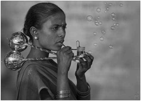 Maya Devi Foto And Bild Portrait Portrait Frauen Outdoor Bilder Auf Fotocommunity