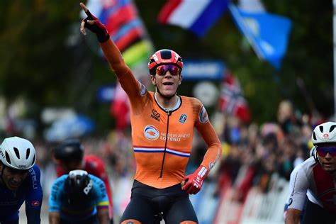 Nils Eekhoff Nunca Olvidaré Los Mejores 15 Minutos De Mi Vida Zikloland