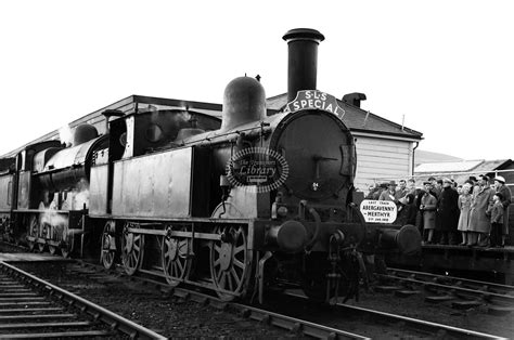 The Transport Library Br British Railways Steam Locomotive Class 2f O