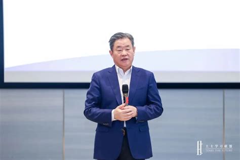 宁高宁最新授课：全球新变局下的企业发展战略