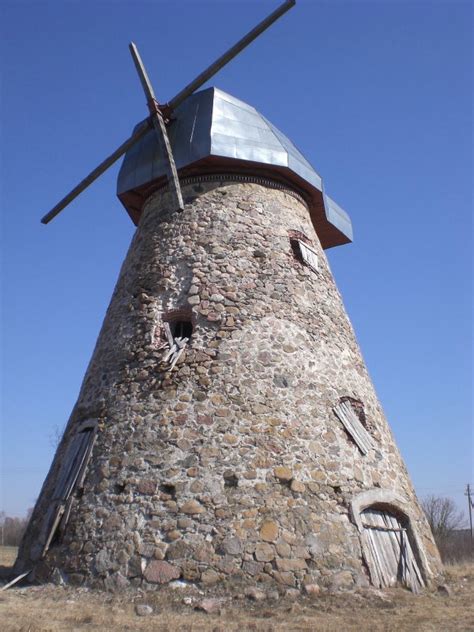 Akmenos Dvaro Vėjo Malūnas Pamatyklietuvojelt Kelionių Po Lietuvą