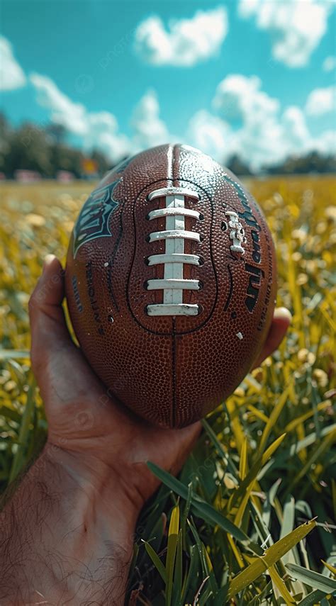 Sepak Bola Nfl Sepak Bola Amerika Latar Belakang Gambar Wallpaper Untuk Download Gratis Pngtree