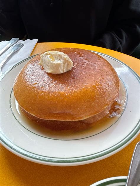 Golden Diner Pancakes With Honey Butter New York City Golden Diner