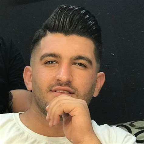 H Ossein Kh H Ossein Kh55 • Threads Say More