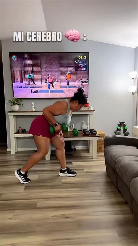 AquÍ Queremos Unas Piernotas 🦵🏽 Y Unas Nalgotas 😅😎