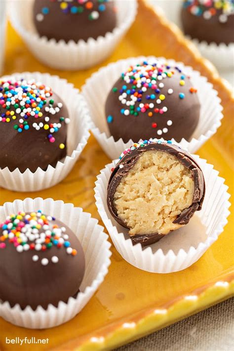 50 Cake Pops And Cookie Truffle Recipes