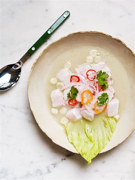 Ceviche Peruano Qué Contiene Origen Y Su Sabor Vogue México