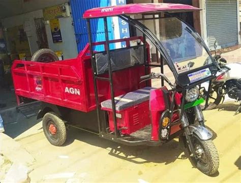 Agni Red E Rickshaw Loader At Rs 155000 Electric Rickshaw Loader In Muzaffarpur Id
