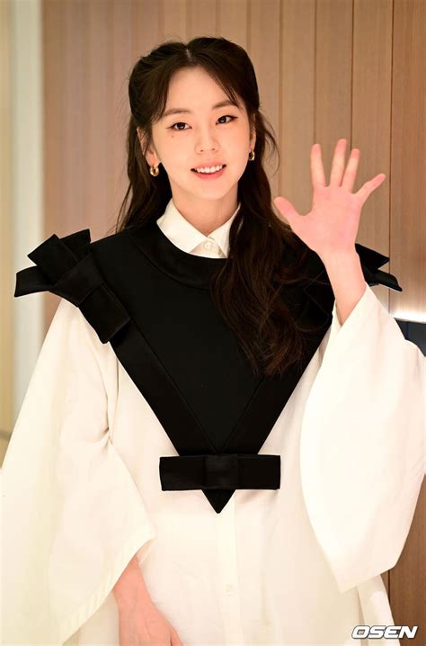 오늘자 안소희 연예이슈 수다방 네모판