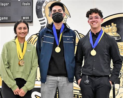 Stromgren Singh And Sunner Top Lhs Seniors Manteca Bulletin