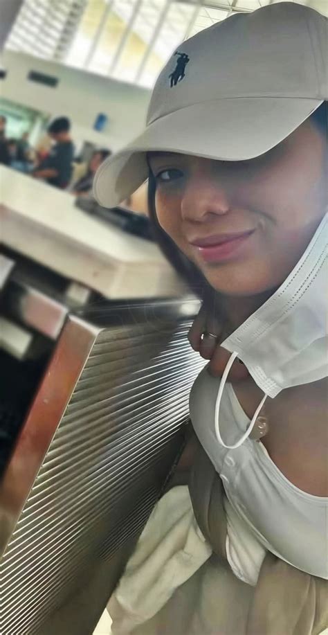 Bini Barefaced Mikha Lim Spotted Facebook