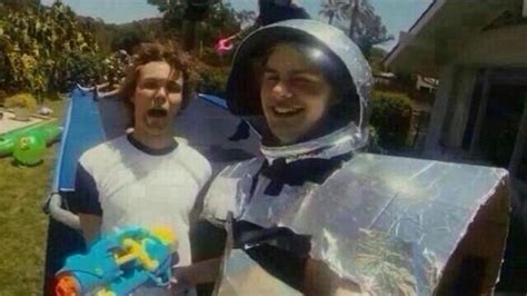 Danielle Dey Elliedey Twitter