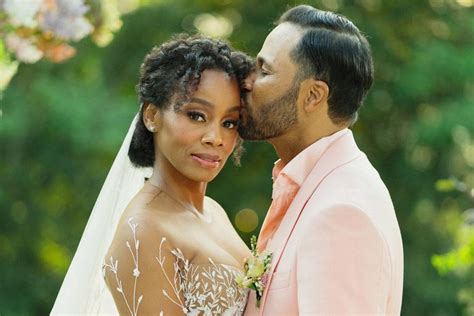 Anika Noni Rose Marries Jason Dirden Inside Their Moving Wedding Officiated By Colman Domingo