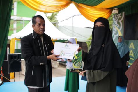 Siswi Kelas 2 Sd Saqu Khalifah Almunawwarah Raih Juara Tahfidz Juz