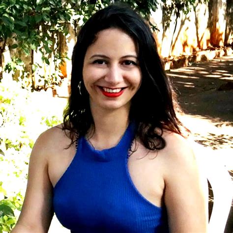 Teacher Isadora Aulas De Inglês Online