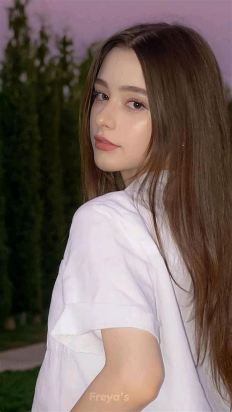 Dasha Taran Artofit