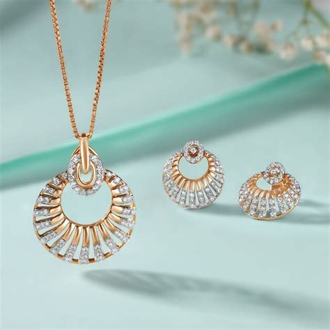 Classic Glam Diamond Pendant And Earrings Set